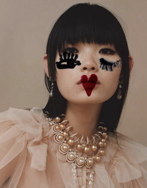 Nadia Flower - Graphic And Decorative Artist